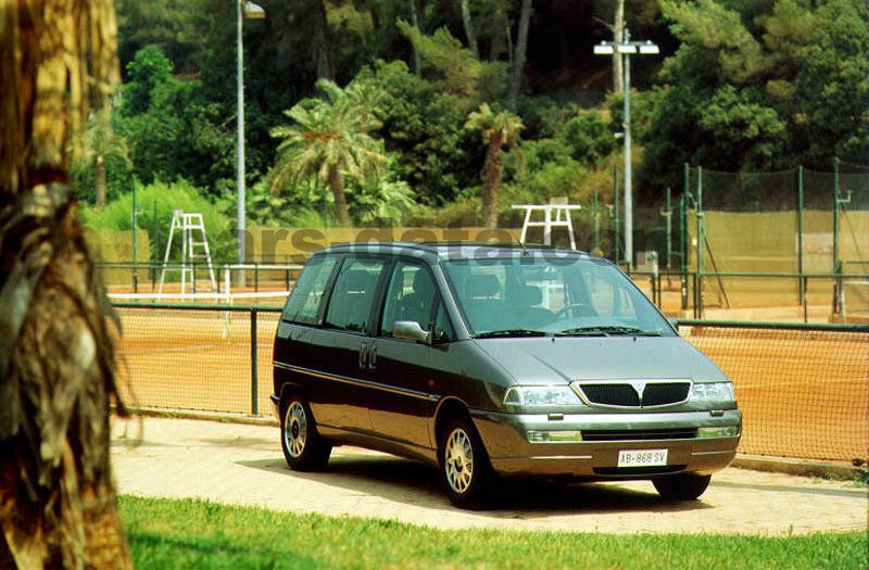 Lancia Zeta images (1 of 3)