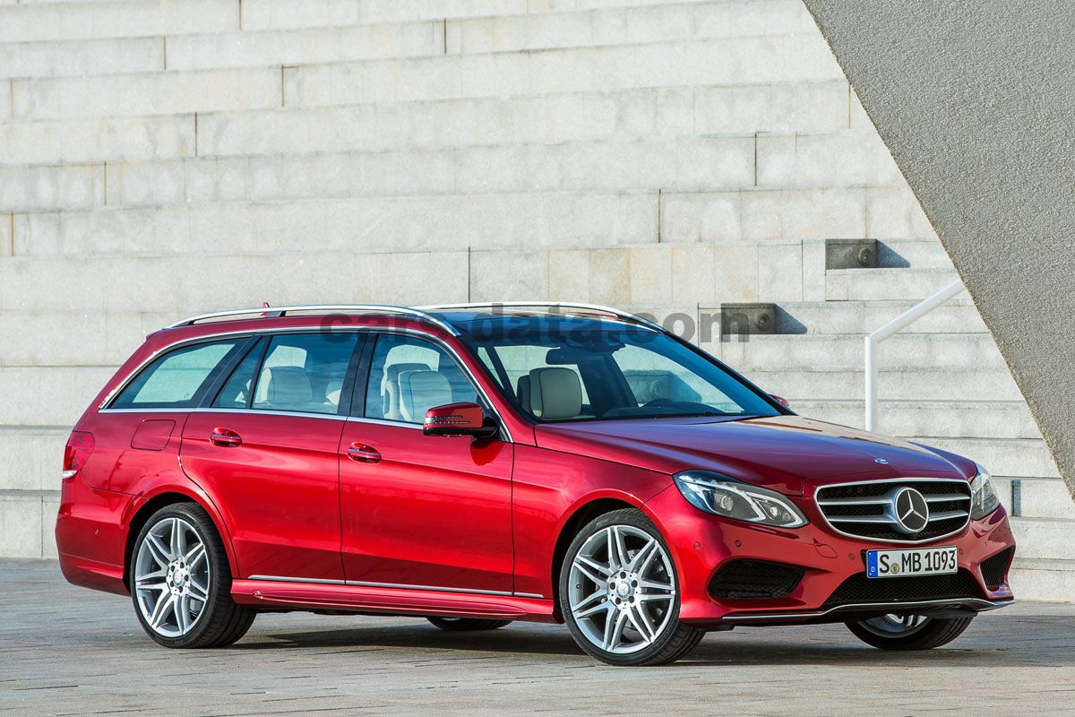 Mercedes Benz E Class Estate Images 1 Of 29